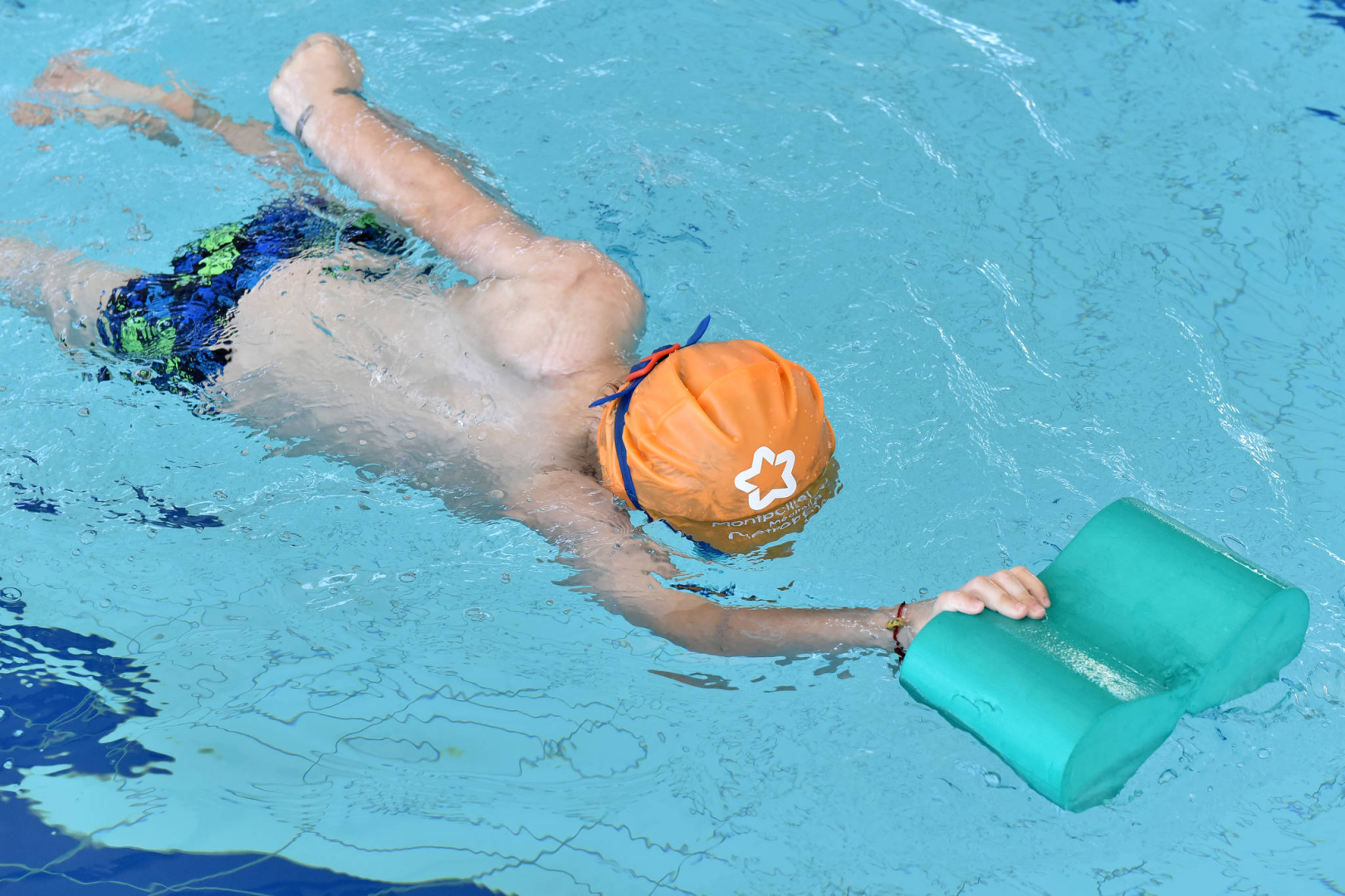 Apprendre à nager dans les piscines de la Métropole - En Commun