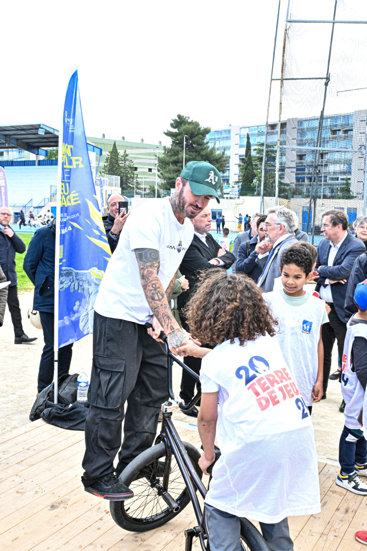 Les enfants fêtent les Jeux olympiques avec 100 % Philippidès - En Commun